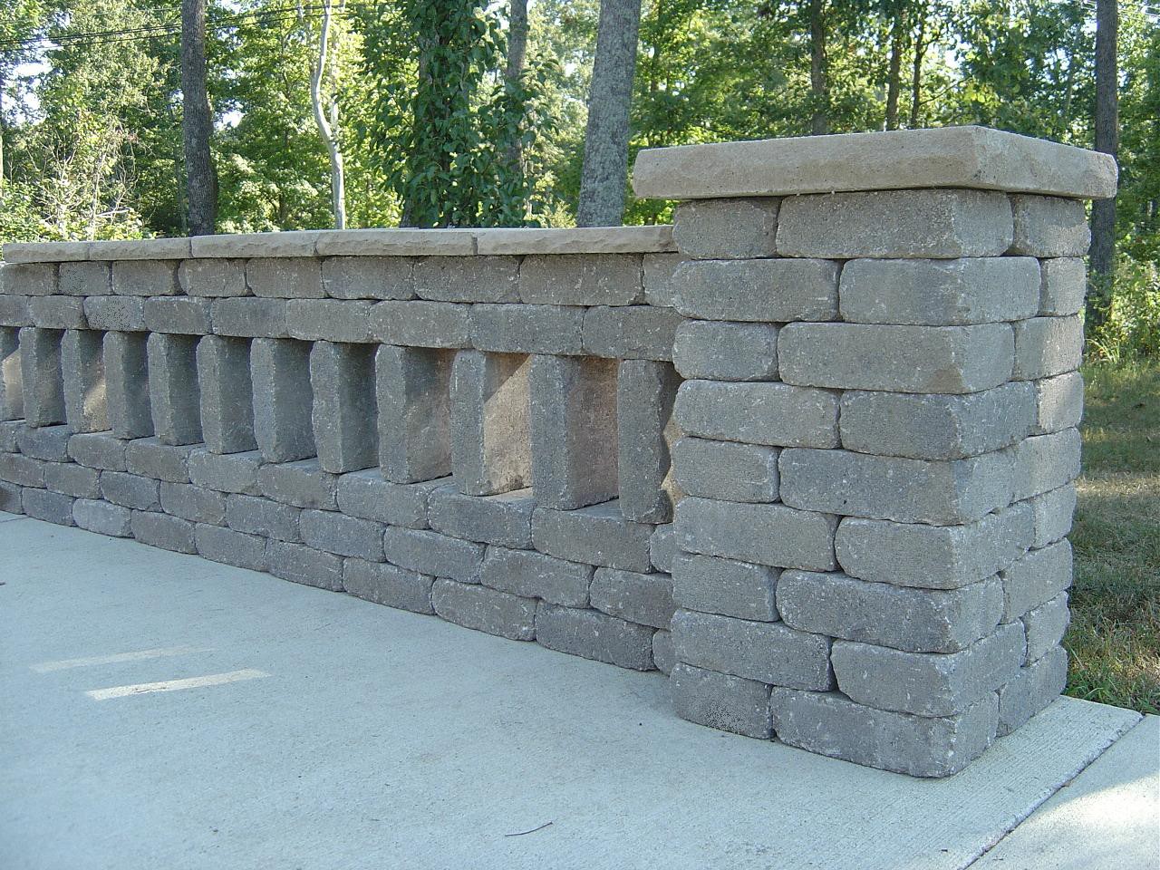 3.625-in H x 11.625-in L x 7.25-in D Ashland Concrete Retaining wall ...