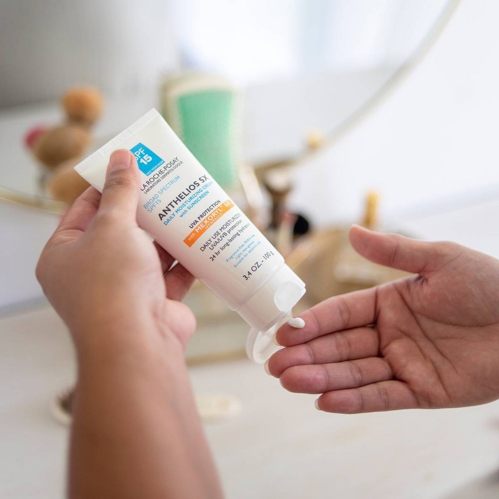 La Roche Posay Anthelios SX Daily Face Moisturizer with Sunscreen and ...