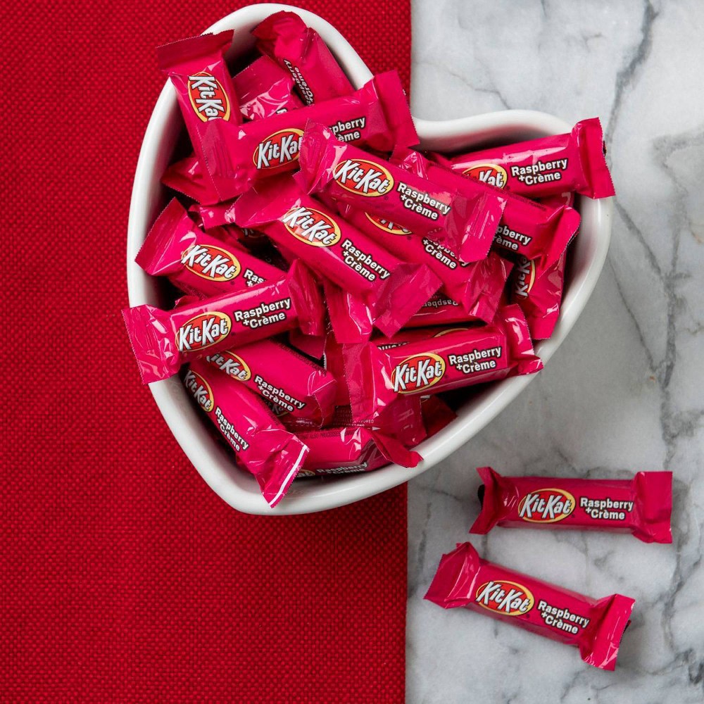 KIT KAT Raspberry Cream Mini Bars 9 oz | Shipt
