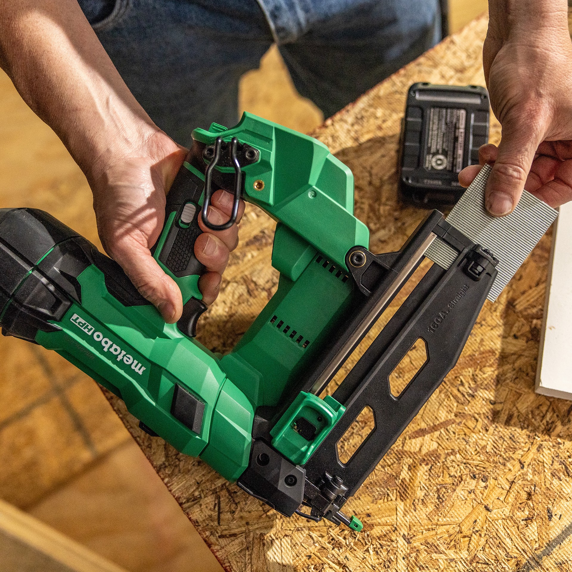 Metabo HPT 1-in 16 -Gauge 2d Straight Electro-galvanized Collated ...