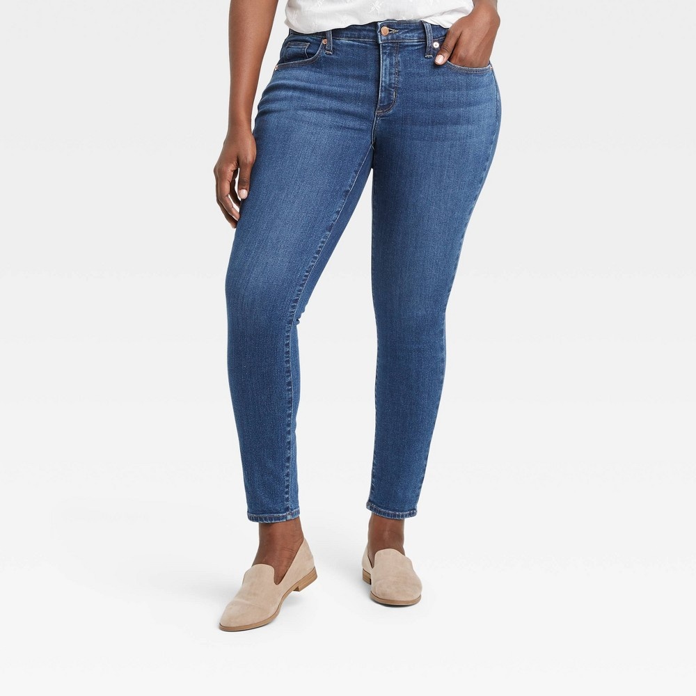 Women's Mid-Rise Curvy Skinny Jeans - Universal Thread Washed Indigo 2 ...
