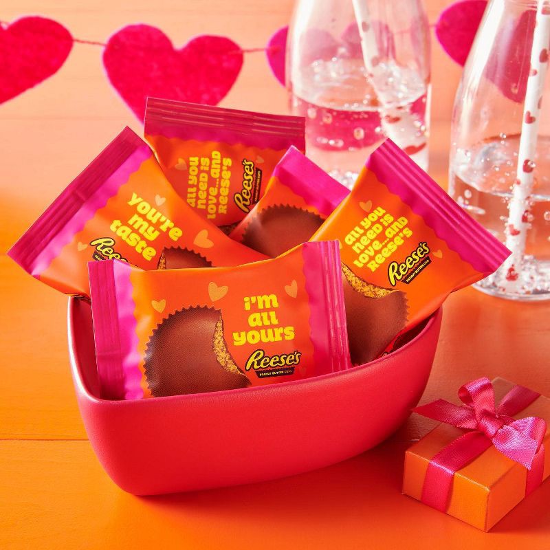 Reese's Valentine's Day Peanut Butter Cups Candy Snack Size - 9.75oz 9. ...