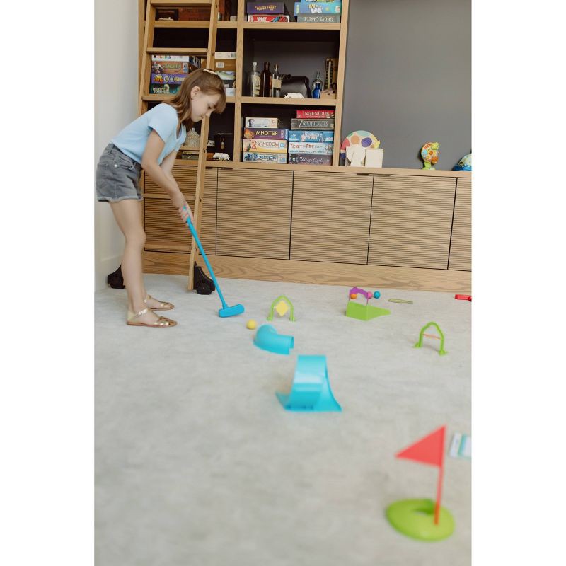 Chuckle & Roar Mini Golf Set 1 ct | Shipt