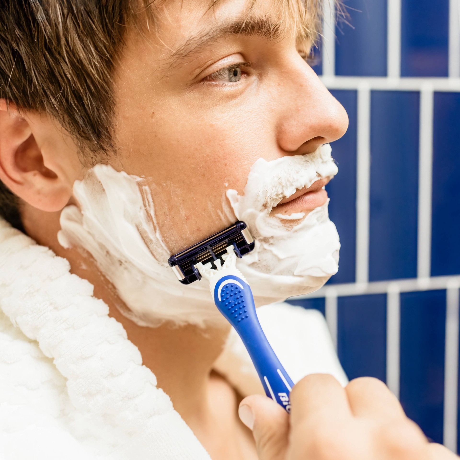 BIC Easy Rinse Men's 4-Blade Disposable Razors - 2ct 2 ct | Shipt