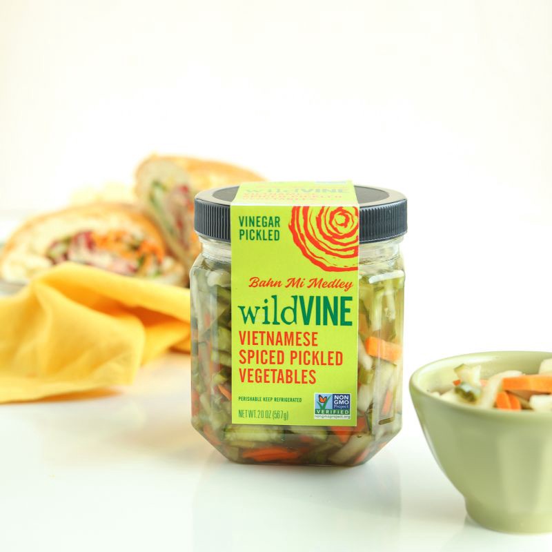 wildbrine WildVINE Banh Mi Medley Vietnamese Spiced Pickled Vegetables ...