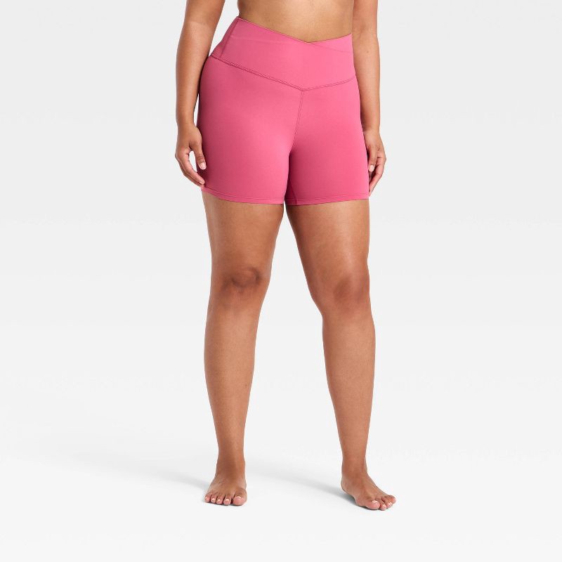 Women's Everyday Soft Ultra High-Rise Cossover Bike Shorts 5" - All In ...